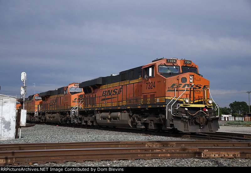 BNSF 7324